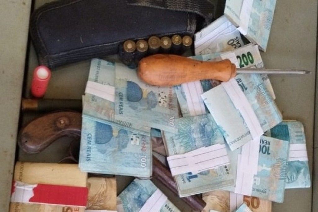 9 Pessoas São Presas Por Envolvimento Em Vendas De Drogas Na Região