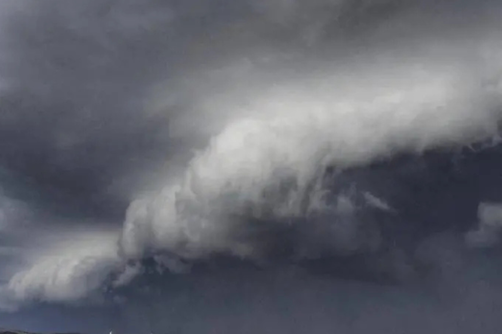 Inmet emite alerta de tempestade para Paranavaí e região