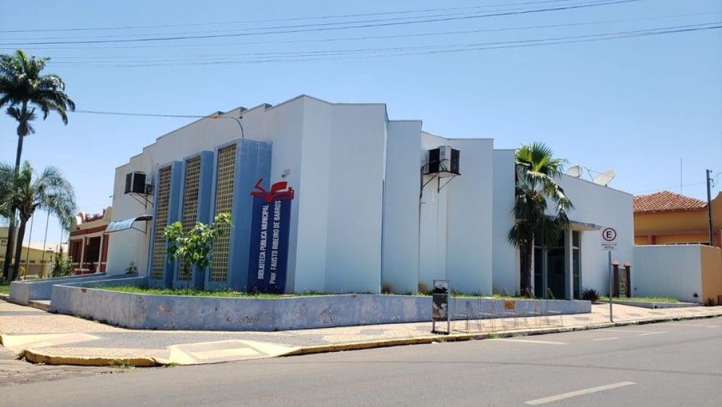 Penápolis recebe a 16ª edição do "Programa Viagem Literária"