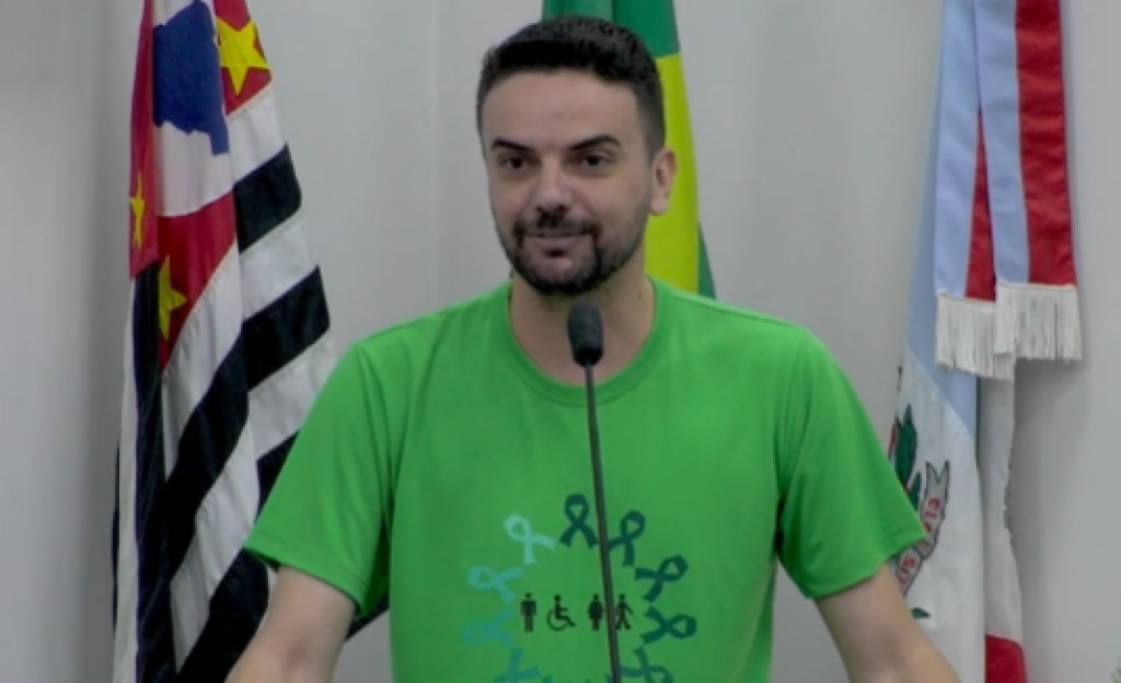 Professor Bruno defende audiência pública para apoio às APAEs