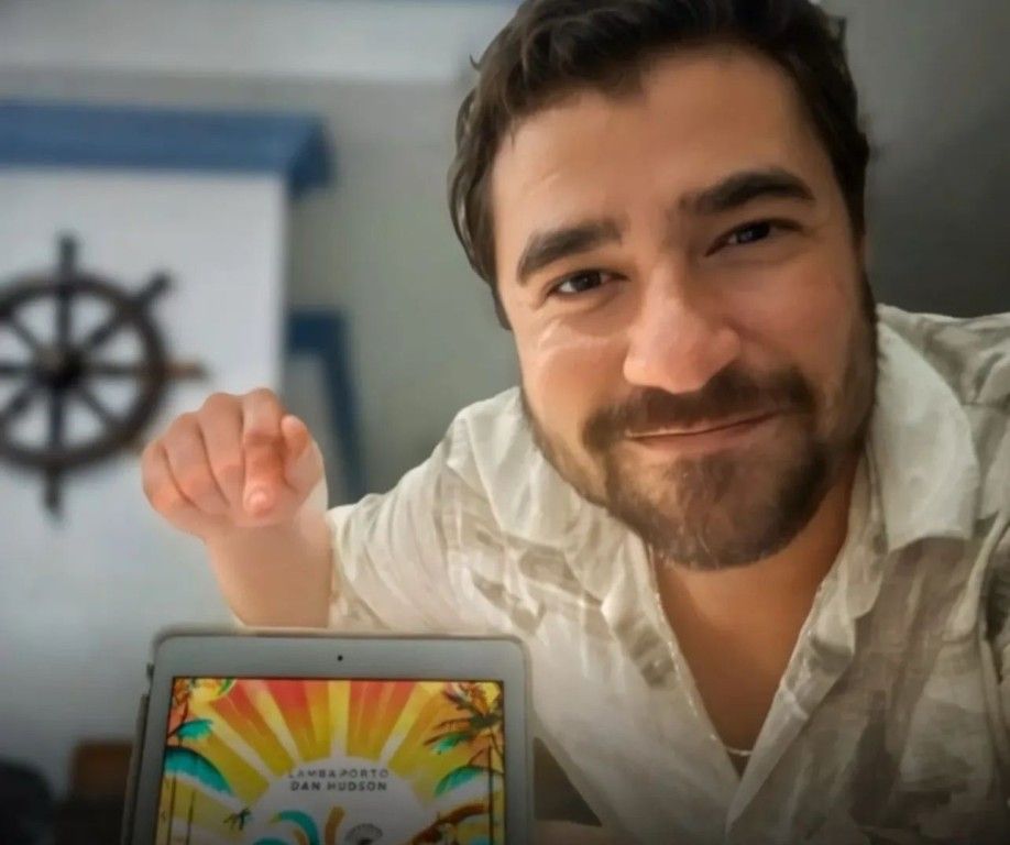 Novo livro de Dan Hudson celebra a lambada e a cultura de Porto Seguro