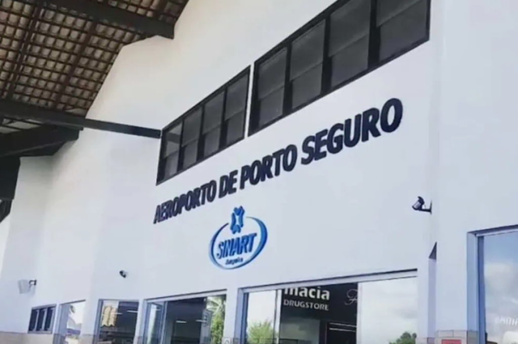 Porto Seguro enfrenta reflexos de onda nacional de cancelamentos de voos