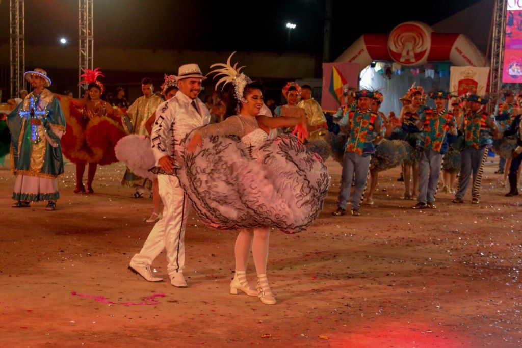 Flor de Primavera: tradição de 37 anos no Arraial Flor do Maracujá, na ...