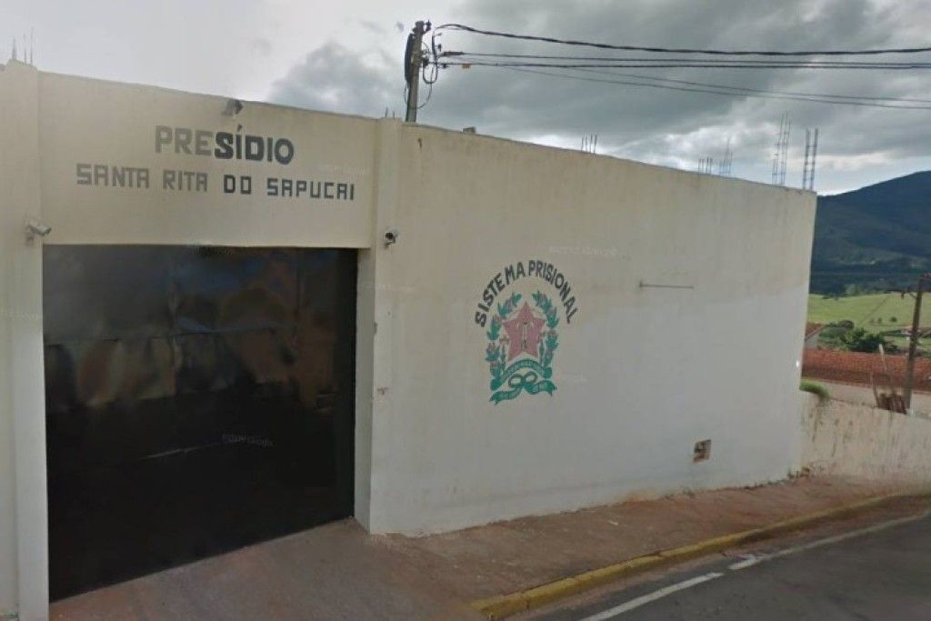 Foragido da justiça é preso na companhia de adolescente em rodovia de ...