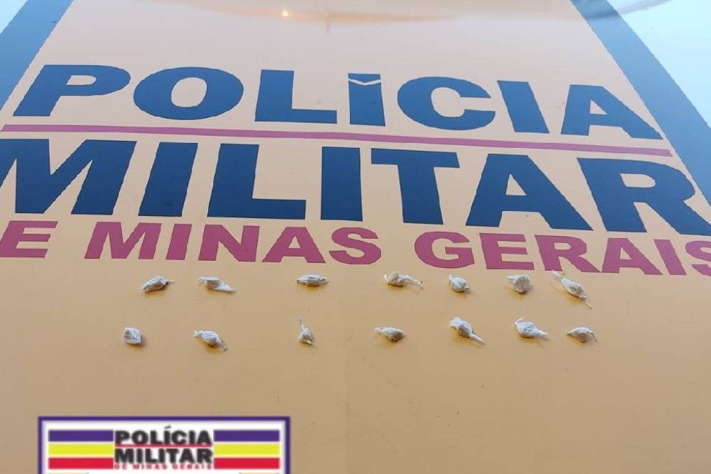 Mulher Reincidente No Tráfico é Presa Em Plena Atividade Em Bairro De
