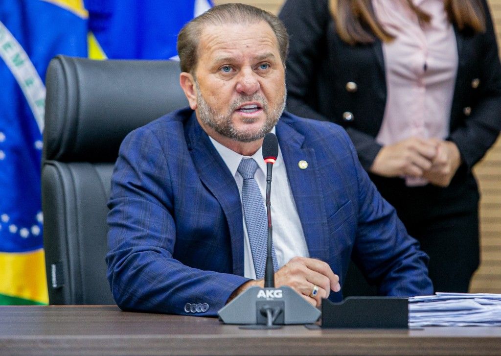 Cirone anuncia regularização de terras em Nova Brasilândia