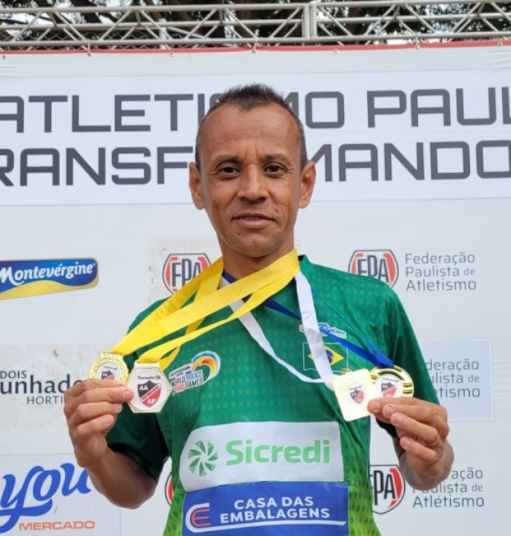 Mario Sergio conquista mais medalhas de ouro neste domingo