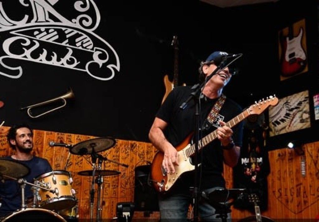 Neste sábado tem o aguardado show do bluesman Fred Sunwalk e Banda