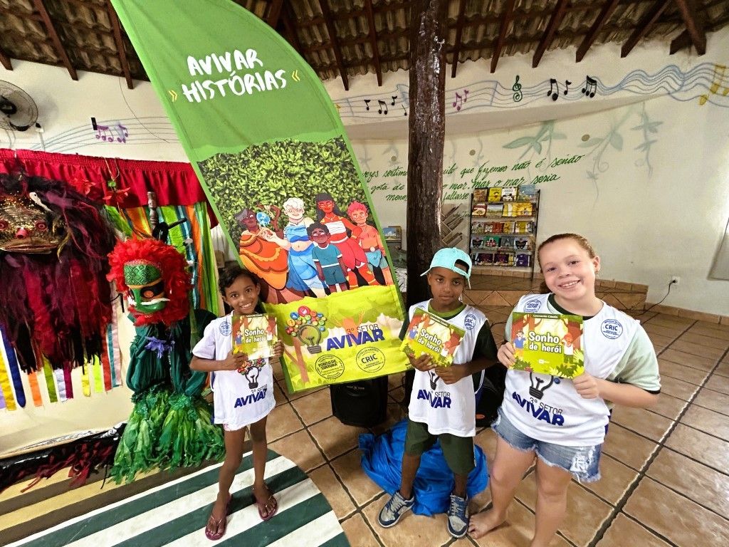 AVIVAR encanta público com Contações e Doações de HQs do projeto Avivar ...