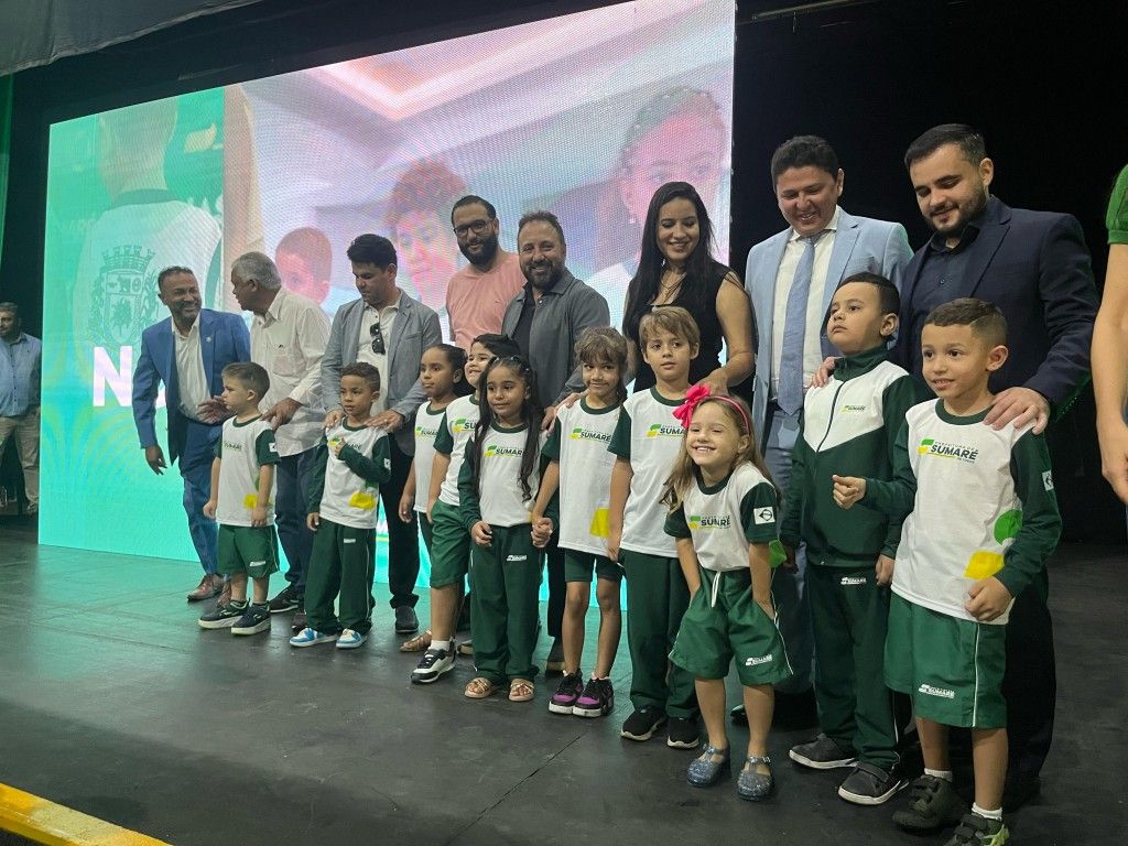 Sumaré Entrega Kits e Uniformes a 22 Mil Alunos da Rede Municipal