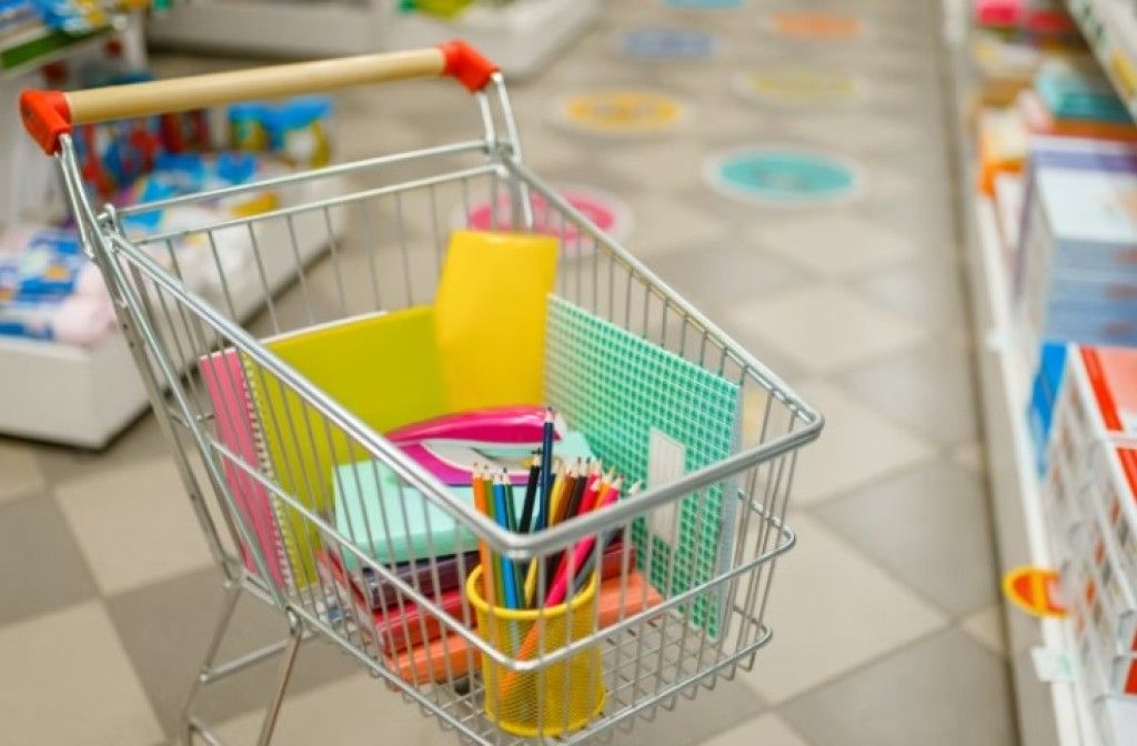 Procon orienta pais sobre compra consciente de material escolar