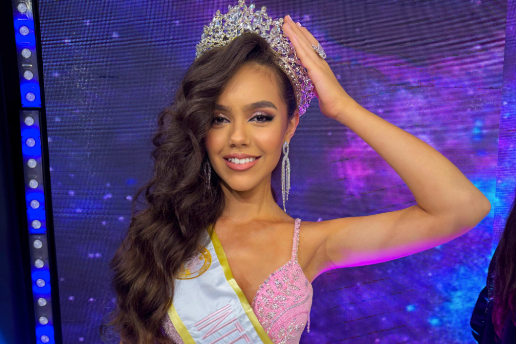 Umuaramense representa o Brasil e vence concurso Miss Pré Teen ...