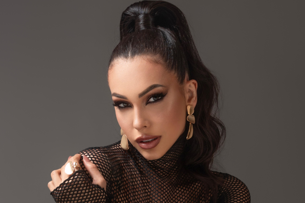 Jessica Aguiar, de Umuarama, é eleita uma das 15 mulheres mais bonitas ...