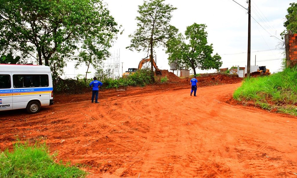 Após a Estrada Velha de Lovat, Prefeitura de Umuarama inicia novas ...