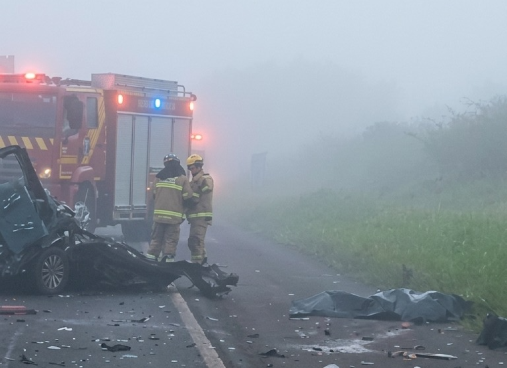 Tráfego na PR-323 sofre com retenção após tragédia entre Umuarama e Perobal